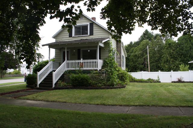 49707 Homes For Sale & 49707 Real Estate - 78 Homes | Trulia