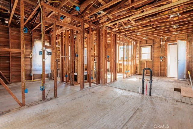 4366 W West 116th St, Hawthorne, CA 90250 - See Est. Value, Schools & More