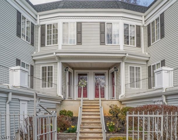 Chatham, NJ Homes For Sale & Real Estate