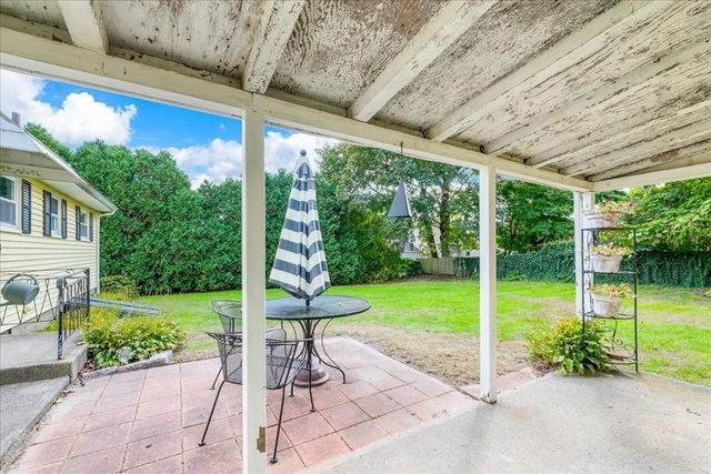 Avon, MA Homes For Sale & Real Estate - 5,842 Homes | Trulia