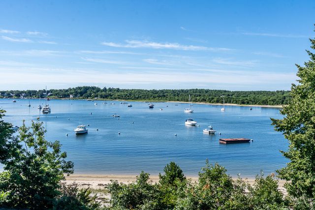 Onset, Wareham, MA Homes For Sale & Onset, Wareham, MA Real Estate - 22 ...