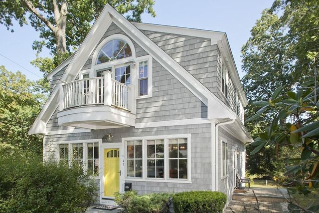 43 Croydon Rd, Hingham, MA 02043 - See Est. Value, Schools & More