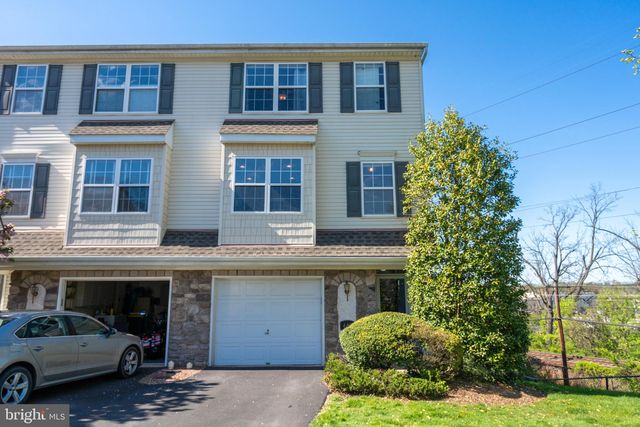 Fort Washington, PA Homes For Sale & Fort Washington, PA Real Estate ...