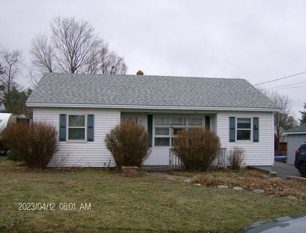 East Millinocket, ME Homes For Sale & East Millinocket, ME Real Estate ...