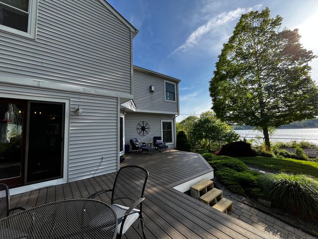 Groton, CT Homes For Sale & Groton, CT Real Estate | Trulia