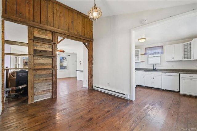 New Windsor, NY Homes For Sale & New Windsor, NY Real Estate | Trulia