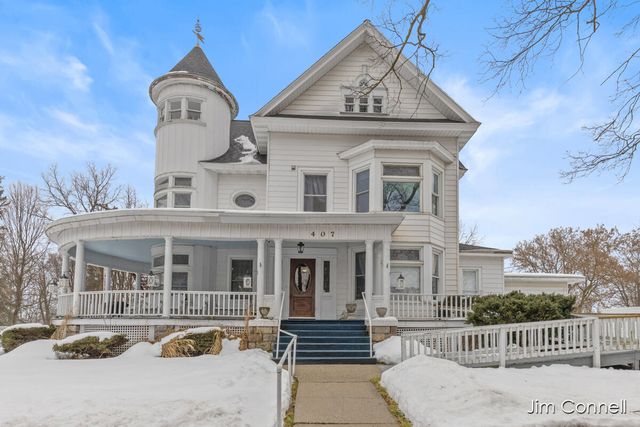 407 E Home St, Edmore, MI 48829 | MLS# 24005698 | Trulia