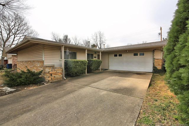 5912 E 25th Pl, Tulsa, OK 74114 | Trulia