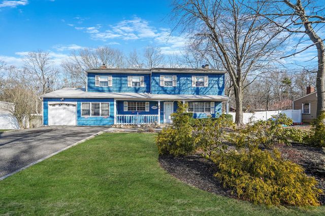 Medford, NY Homes For Sale & Real Estate