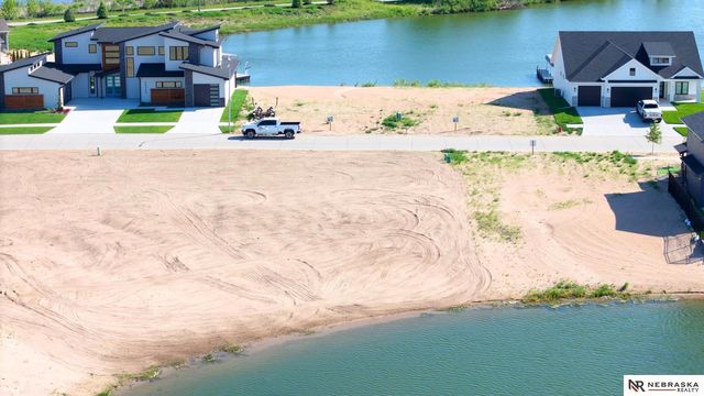 Valley, NE Homes For Sale & Valley, NE Real Estate | Trulia