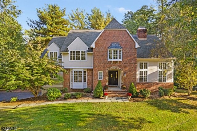 Mendham, NJ Homes For Sale & Real Estate