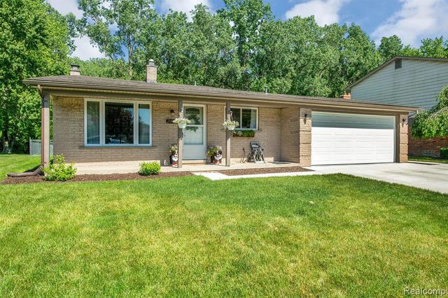 Woodhaven, MI Homes For Sale & Woodhaven, MI Real Estate | Trulia