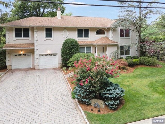 Closter, NJ Homes For Sale & Closter, NJ Real Estate | Trulia