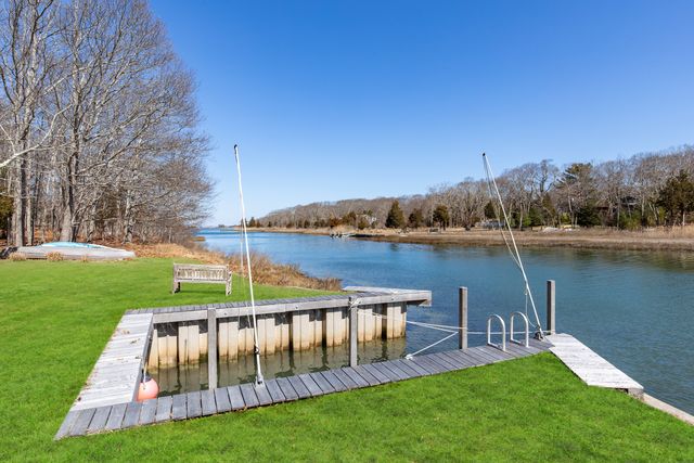 East Hampton, NY Homes For Sale & East Hampton, NY Real Estate | Trulia
