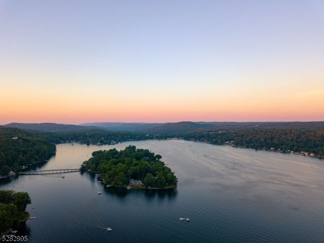 Sparta Township, NJ Homes For Sale & Sparta Township, NJ Real Estate ...