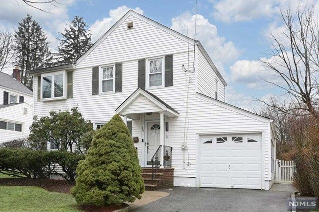 River Edge, NJ Homes For Sale & River Edge, NJ Real Estate | Trulia