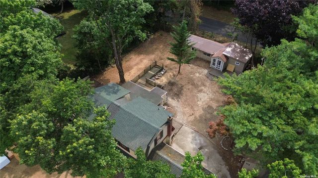 Holbrook, NY Homes For Sale & Holbrook, NY Real Estate | Trulia