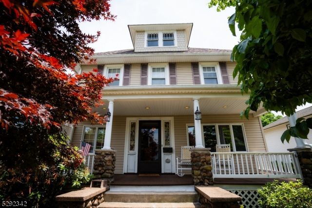 Little Falls, NJ Homes For Sale & Little Falls, NJ Real Estate | Trulia