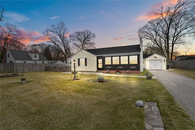 Warwick, RI Homes For Sale & Real Estate