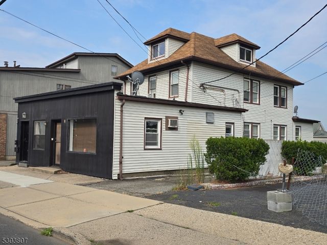 Lyndhurst, NJ Homes For Sale & Real Estate