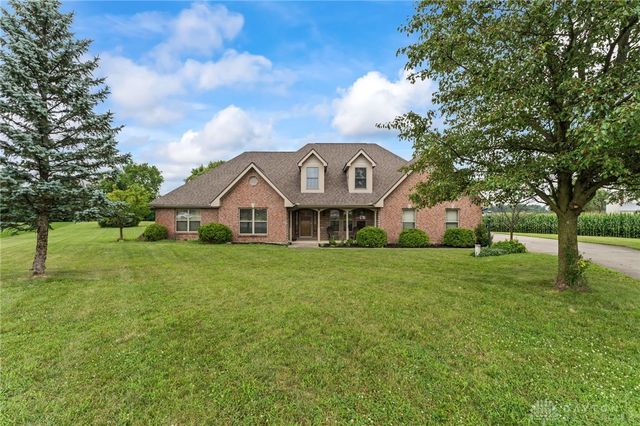 New Carlisle, OH Homes For Sale & Real Estate - 55 Homes | Trulia