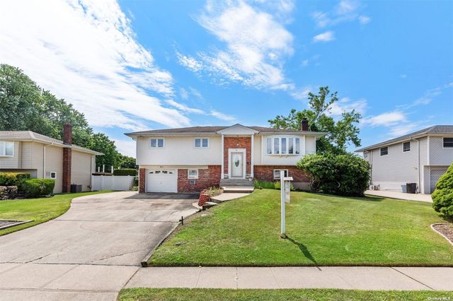 Commack, NY Homes For Sale & Commack, NY Real Estate | Trulia