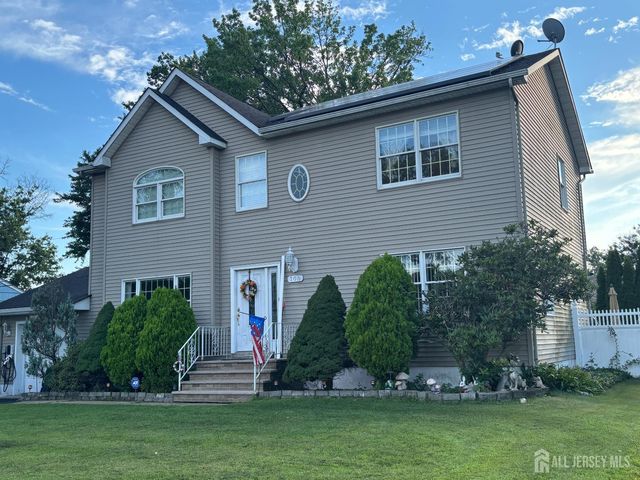 Edison, NJ Homes For Sale & Real Estate - 156 Homes | Trulia