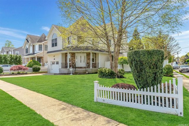 Wantagh, NY Homes For Sale & Wantagh, NY Real Estate | Trulia