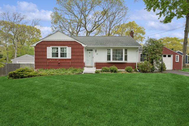 Hampton Bays Ny Homes For Sale And Hampton Bays Ny Real Estate Trulia