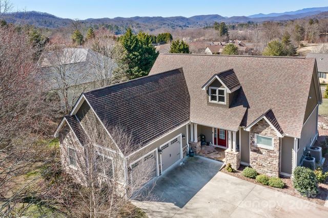 Hendersonville, NC Homes For Sale & Hendersonville, NC Real Estate | Trulia