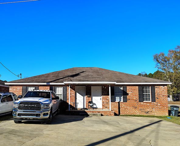 1115 Howell Rd #A, Purvis, MS 39475 | Trulia