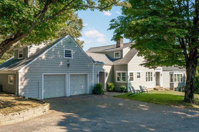 Monroe, CT Homes For Sale & Monroe, CT Real Estate | Trulia