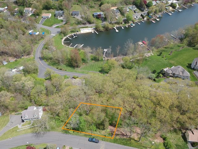 Brookfield, CT Homes For Sale & Real Estate