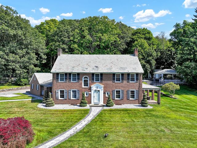 Manchester, CT Homes For Sale & Real Estate