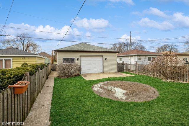 North Riverside, IL Homes For Sale & North Riverside, IL Real Estate ...