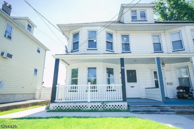 East Rutherford, NJ Homes For Sale & Real Estate