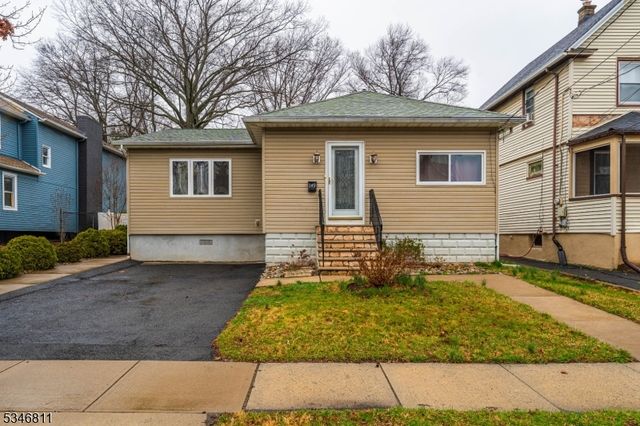 Roselle, NJ Homes For Sale & Real Estate