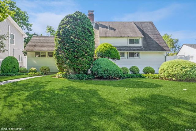 Wantagh, NY Homes For Sale & Wantagh, NY Real Estate | Trulia