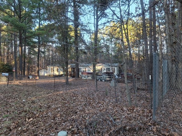 Foreclosures and Foreclosed Homes for Sale Near Me - Find Nearby Real ...