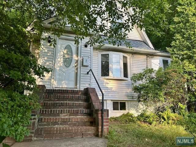 Teaneck, NJ Homes For Sale & Teaneck, NJ Real Estate | Trulia