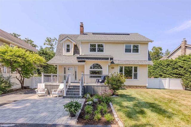 Merrick, NY Homes For Sale & Real Estate