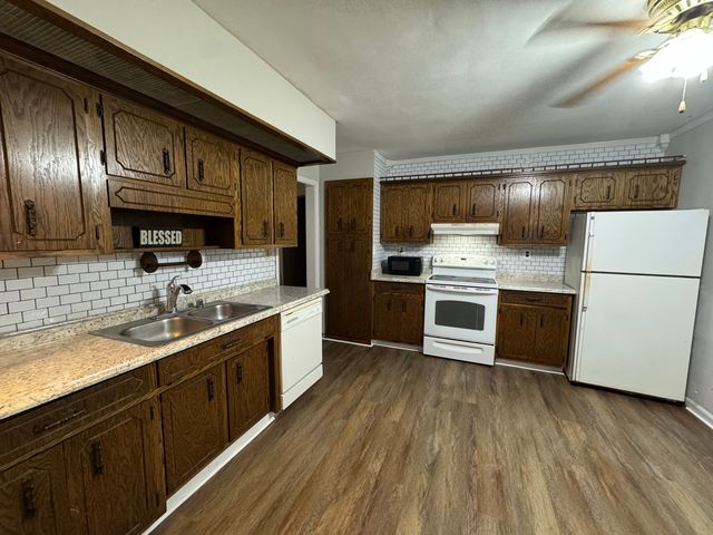 Houses For Rent in 40215, - 34 Rental Homes | Trulia