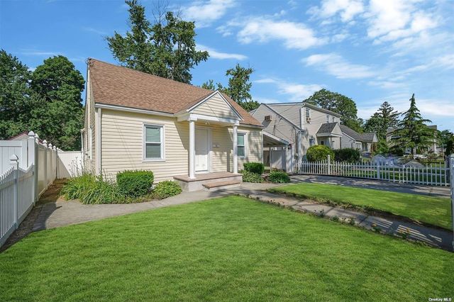 West Hempstead, NY Homes For Sale & West Hempstead, NY Real Estate | Trulia