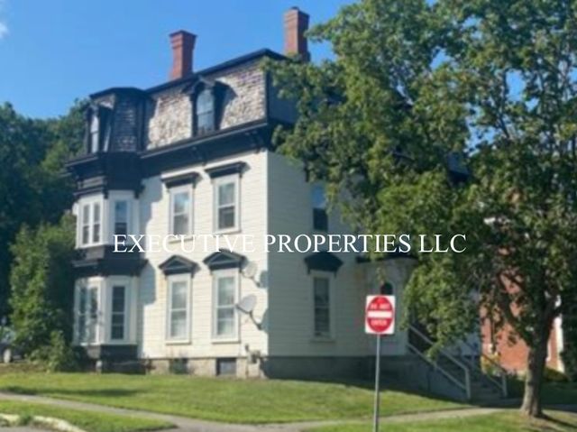 45 4th Street - 2 - Bangor, ME | Trulia