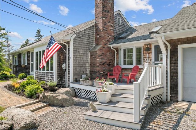 Little Compton, RI Homes For Sale & Little Compton, RI Real Estate | Trulia