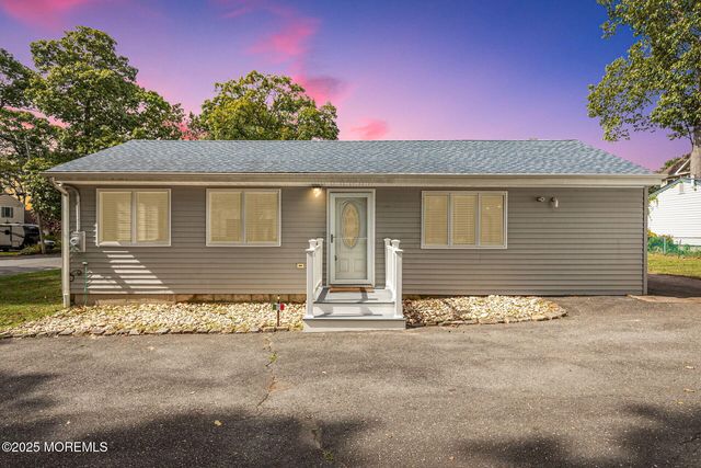 Neptune Township, NJ Homes For Sale & Real Estate - 86 Homes | Trulia