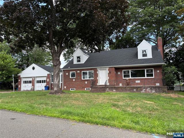 Emerson, NJ Homes For Sale & Real Estate - 45 Homes | Trulia