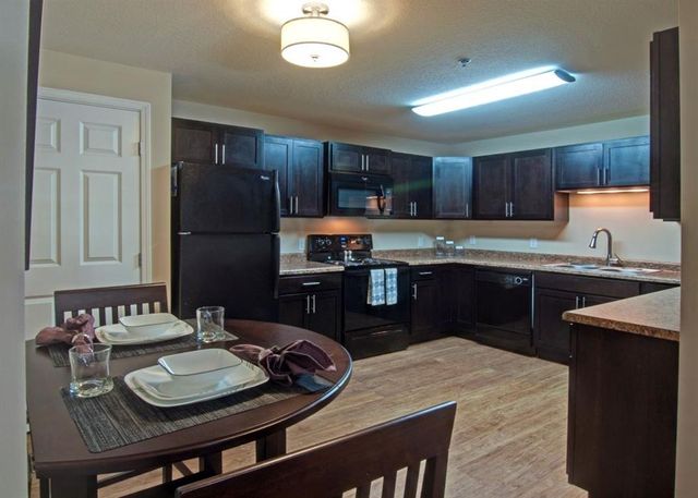 10275 Greenbrier Rd #155311, Hopkins, MN 55305 - See Est. Value ...