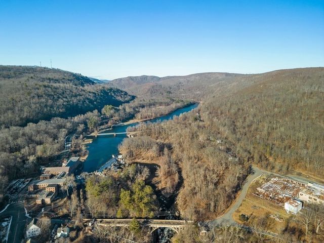 Russell, MA Homes For Sale & Real Estate