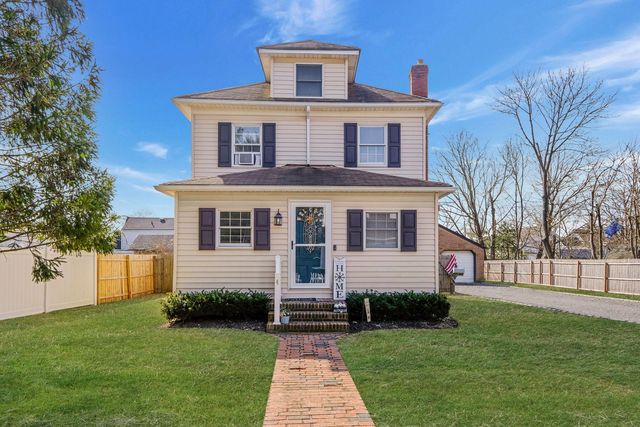 Patchogue, NY Condos For Sale - 61 Listings | Trulia